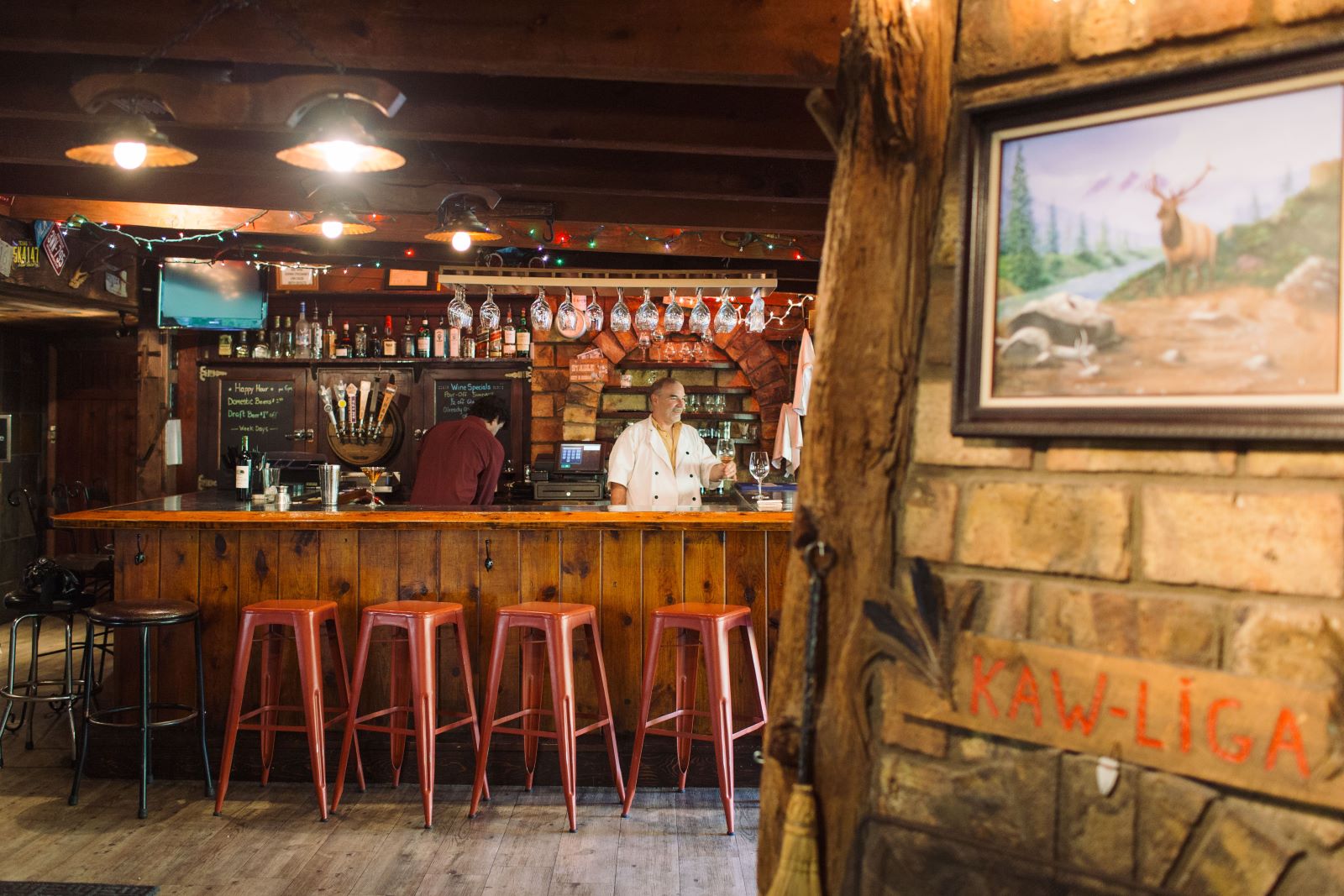 Info - Up The Creek Bistro & Wine Bar